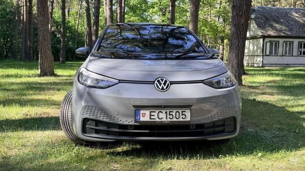 Volkswagen ID.3 2023 in Panevezys, with an engine capacity of 0.00 L and mileage of 44 thousand km for 23500 €, photo 2 on AUTOMOTO.COM.LV