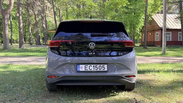 Volkswagen ID.3 2023 in Panevezys, with an engine capacity of 0.00 L and mileage of 44 thousand km for 23500 €, photo 5 on AUTOMOTO.COM.LV
