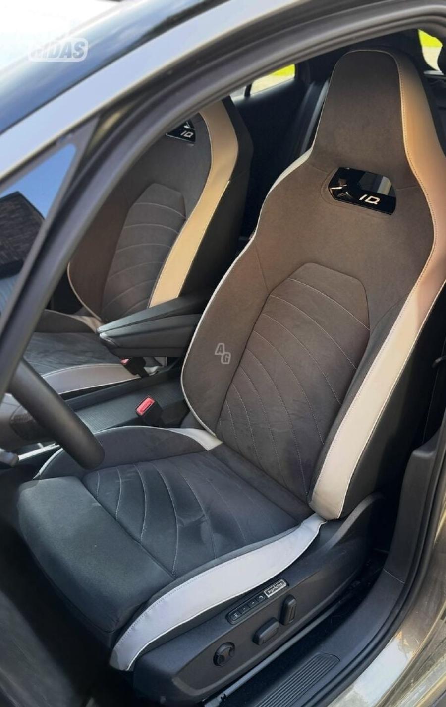 Volkswagen ID.3 2024 in Klaipeda, with an engine capacity of 0.00 L and mileage of 36 thousand km for 40000 €, photo 19 on AUTOMOTO.COM.LV