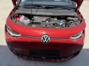 Red Volkswagen ID.3 2022 in Kaunas, with an engine capacity of 0.00 L and mileage of 22 thousand km for 13750 €, photo 10 on AUTOMOTO.COM.LV