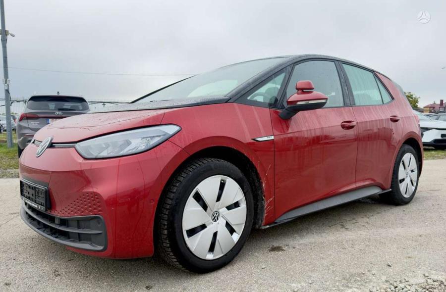 Sarkans Volkswagen ID.3 2023 Šauļi, ar dzinēja tilpumu 0.00 L un nobraukumu 52 tūkst. km par 17250 €, foto 1 vietnē AUTOMOTO.COM.LV