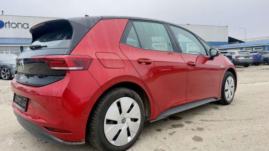 Sarkans Volkswagen ID.3 2023 Šauļi, ar dzinēja tilpumu 0.00 L un nobraukumu 52 tūkst. km par 17250 €, foto 5 vietnē AUTOMOTO.COM.LV