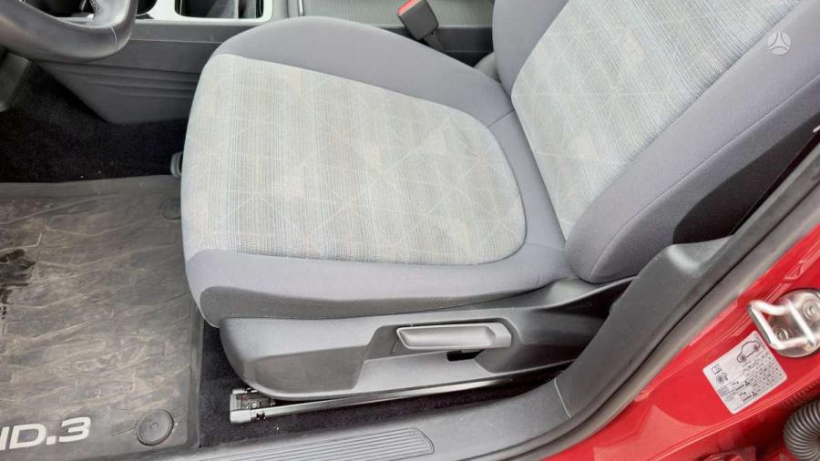 Sarkans Volkswagen ID.3 2023 Šauļi, ar dzinēja tilpumu 0.00 L un nobraukumu 52 tūkst. km par 17250 €, foto 27 vietnē AUTOMOTO.COM.LV
