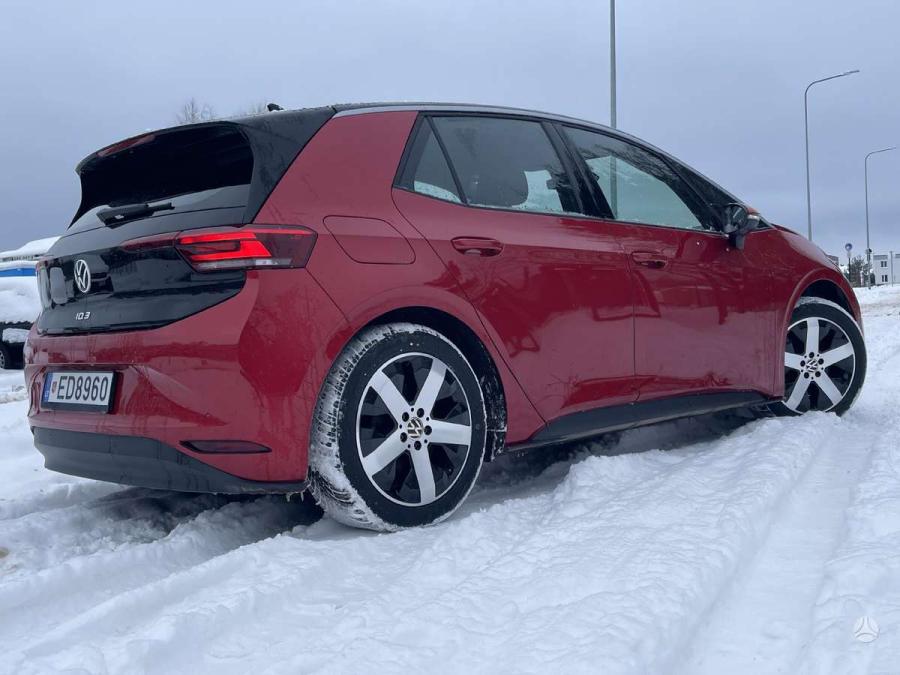 Sarkans Volkswagen ID.3 2024 Viļņa, ar dzinēja tilpumu 0.00 L un nobraukumu 40 tūkst. km par 22500 €, foto 2 vietnē AUTOMOTO.COM.LV