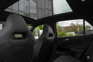 Red Volkswagen ID.3 2025 in Vilnius, with an engine capacity of 0.00 L and mileage of 19 thousand km for 36500 €, photo 16 on AUTOMOTO.COM.LV