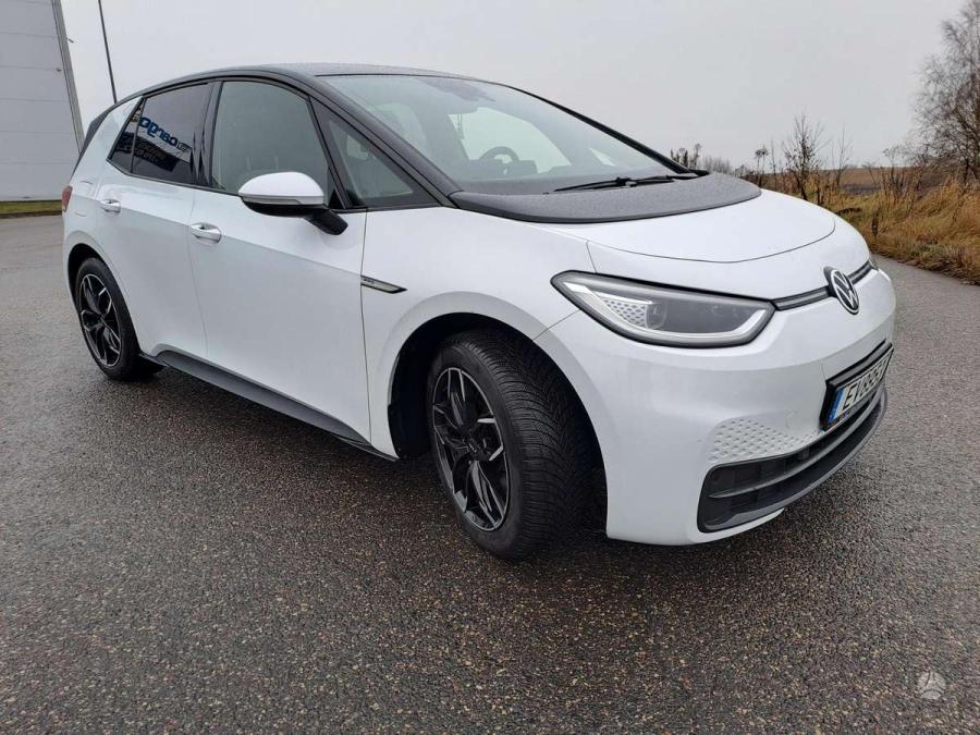 Balts Volkswagen ID.3 2020 Viļņa, ar dzinēja tilpumu 0.00 L un nobraukumu 32 tūkst. km par 16500 €, foto 1 vietnē AUTOMOTO.COM.LV
