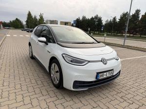 White Volkswagen ID.3 2020 in Kupiskis, with an engine capacity of 0.00 L and mileage of 48 thousand km for 14200 €, photo 7 on AUTOMOTO.COM.LV