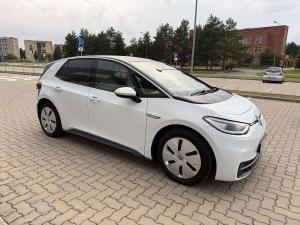 White Volkswagen ID.3 2020 in Kupiskis, with an engine capacity of 0.00 L and mileage of 48 thousand km for 14200 €, photo 9 on AUTOMOTO.COM.LV