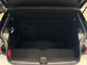 Balts Volkswagen ID.3 2020 Mārupe, ar dzinēja tilpumu 0.00 L un nobraukumu 68 tūkst. km par 22990 €, foto 6 vietnē AUTOMOTO.COM.LV