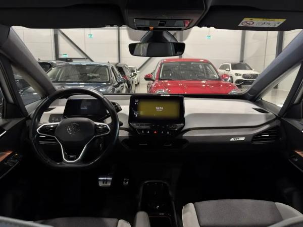 Balts Volkswagen ID.3 2020 Mārupe, ar dzinēja tilpumu 0.00 L un nobraukumu 68 tūkst. km par 22990 €, foto 10 vietnē AUTOMOTO.COM.LV