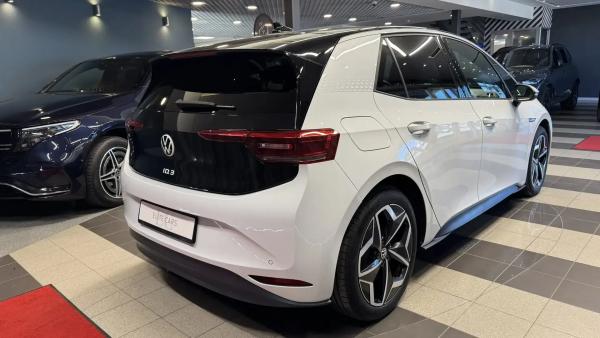 Balts Volkswagen ID.3 2020 Mārupe, ar dzinēja tilpumu 0.00 L un nobraukumu 88 tūkst. km par 21990 €, foto 4 vietnē AUTOMOTO.COM.LV