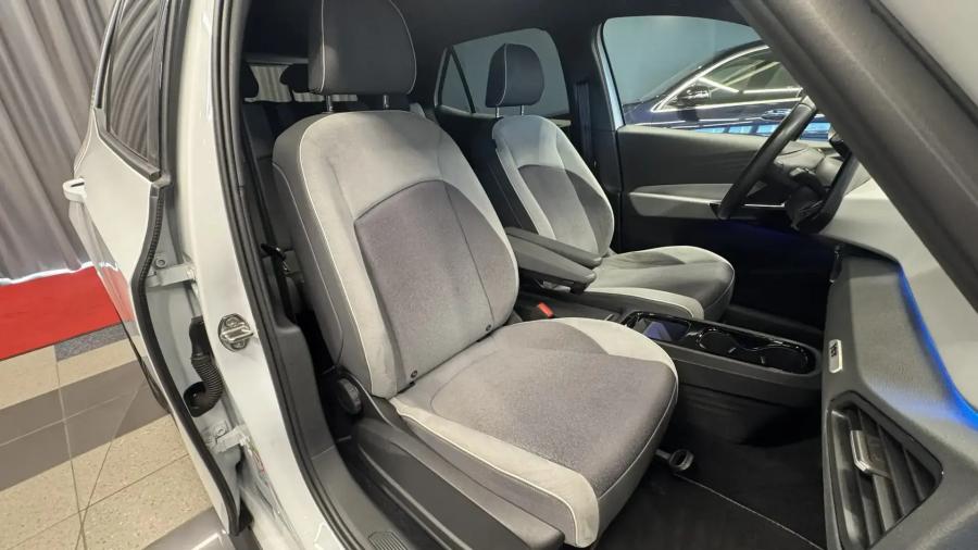 Balts Volkswagen ID.3 2020 Mārupe, ar dzinēja tilpumu 0.00 L un nobraukumu 88 tūkst. km par 21990 €, foto 8 vietnē AUTOMOTO.COM.LV