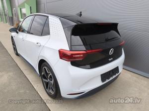 Balts Volkswagen ID.3 2021 Tallina, ar dzinēja tilpumu 0.00 L un nobraukumu 58 tūkst. km par 19900 €, foto 4 vietnē AUTOMOTO.COM.LV
