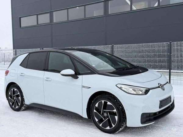 Balts Volkswagen ID.3 2022 Kauņa, ar dzinēja tilpumu 0.00 L un nobraukumu 70 tūkst. km par 13300 €, foto 1 vietnē AUTOMOTO.COM.LV