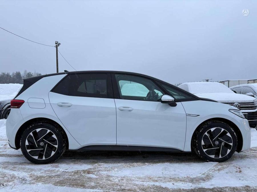 Balts Volkswagen ID.3 2022 Viļņa, ar dzinēja tilpumu 0.00 L un nobraukumu 89 tūkst. km par 17500 €, foto 4 vietnē AUTOMOTO.COM.LV