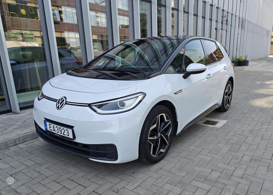 Balts Volkswagen ID.3 2022 Viļņa, ar dzinēja tilpumu 0.00 L un nobraukumu 71 tūkst. km par 25500 €, foto 1 vietnē AUTOMOTO.COM.LV