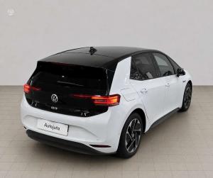 White Volkswagen ID.3 2022 in Kaunas, with an engine capacity of 0.00 L and mileage of 68 thousand km for 21900 €, photo 5 on AUTOMOTO.COM.LV
