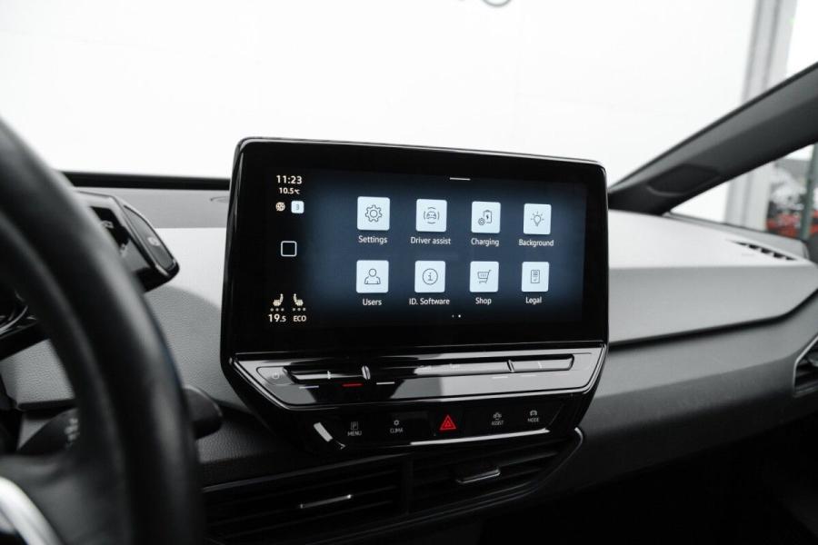 Balts Volkswagen ID.3 2022 Rīga, ar dzinēja tilpumu 0.00 L un nobraukumu 82 tūkst. km par 24650 €, foto 19 vietnē AUTOMOTO.COM.LV