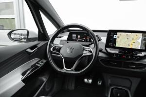 Balts Volkswagen ID.3 2022 Rīga, ar dzinēja tilpumu 0.00 L un nobraukumu 82 tūkst. km par 24650 €, foto 28 vietnē AUTOMOTO.COM.LV