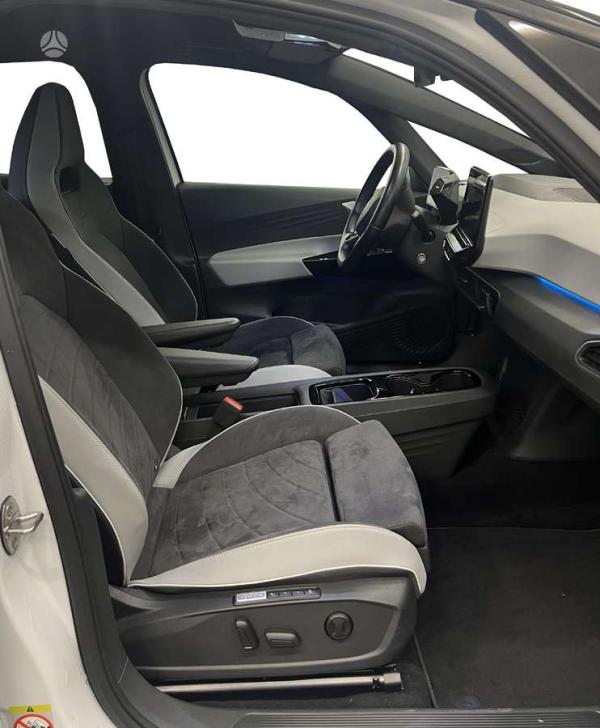 Белый Фольксваген ID.3 2023 в Каунас, объемом двигателя 0.00 л и пробегом 47 тыс. км за 28600 €, фото 9 на AUTOMOTO.COM.LV