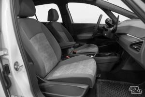 White Volkswagen ID.3 2023 in Vilnius, with an engine capacity of 0.00 L and mileage of 55 thousand km for 24900 €, photo 8 on AUTOMOTO.COM.LV