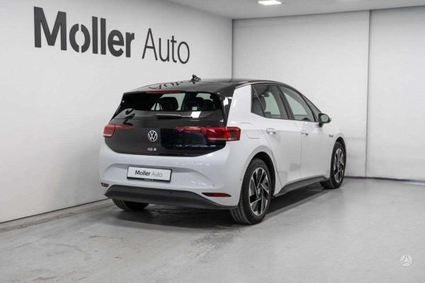 Balts Volkswagen ID.3 2023 Viļņa, ar dzinēja tilpumu 0.00 L un nobraukumu 55 tūkst. km par 23900 €, foto 3 vietnē AUTOMOTO.COM.LV