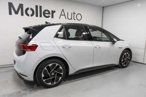 White Volkswagen ID.3 2023 in Vilnius, with an engine capacity of 0.00 L and mileage of 55 thousand km for 23900 €, photo 5 on AUTOMOTO.COM.LV
