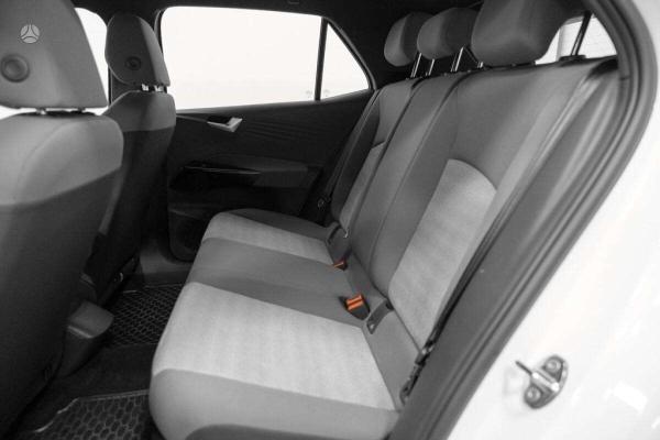 Balts Volkswagen ID.3 2023 Viļņa, ar dzinēja tilpumu 0.00 L un nobraukumu 55 tūkst. km par 23900 €, foto 6 vietnē AUTOMOTO.COM.LV