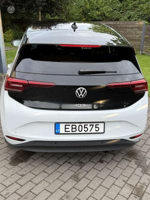 White Volkswagen ID.3 2023 in Vilnius, with an engine capacity of 0.00 L and mileage of 30 thousand km for 22900 €, photo 21 on AUTOMOTO.COM.LV