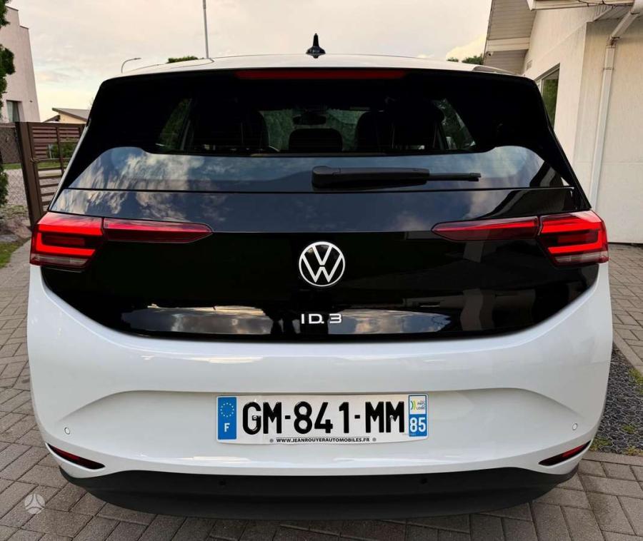 Balts Volkswagen ID.3 2023 Kauņa, ar dzinēja tilpumu 0.00 L un nobraukumu 50 tūkst. km par 19500 €, foto 8 vietnē AUTOMOTO.COM.LV