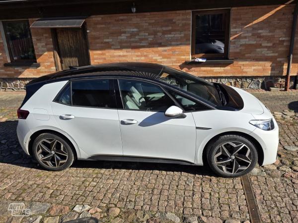 Balts Volkswagen ID.3 2023 Palanga, ar dzinēja tilpumu 0.00 L un nobraukumu 44 tūkst. km par 26300 €, foto 1 vietnē AUTOMOTO.COM.LV
