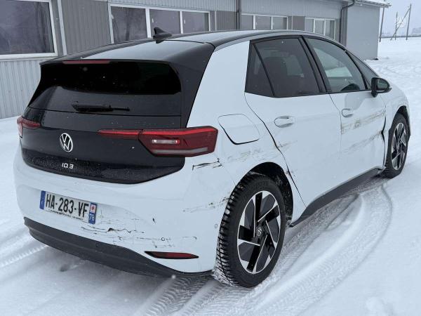 Balts Volkswagen ID.3 2024 Kauņa, ar dzinēja tilpumu 0.00 L un nobraukumu 13 tūkst. km par 15000 €, foto 5 vietnē AUTOMOTO.COM.LV