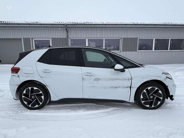 Balts Volkswagen ID.3 2024 Kauņa, ar dzinēja tilpumu 0.00 L un nobraukumu 13 tūkst. km par 15000 €, foto 7 vietnē AUTOMOTO.COM.LV