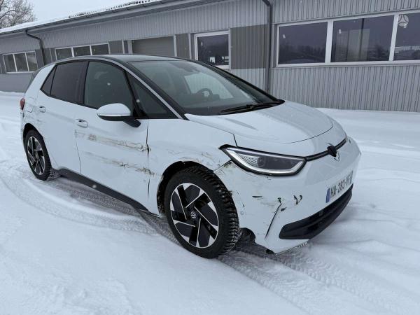 Balts Volkswagen ID.3 2024 Kauņa, ar dzinēja tilpumu 0.00 L un nobraukumu 13 tūkst. km par 15000 €, foto 8 vietnē AUTOMOTO.COM.LV