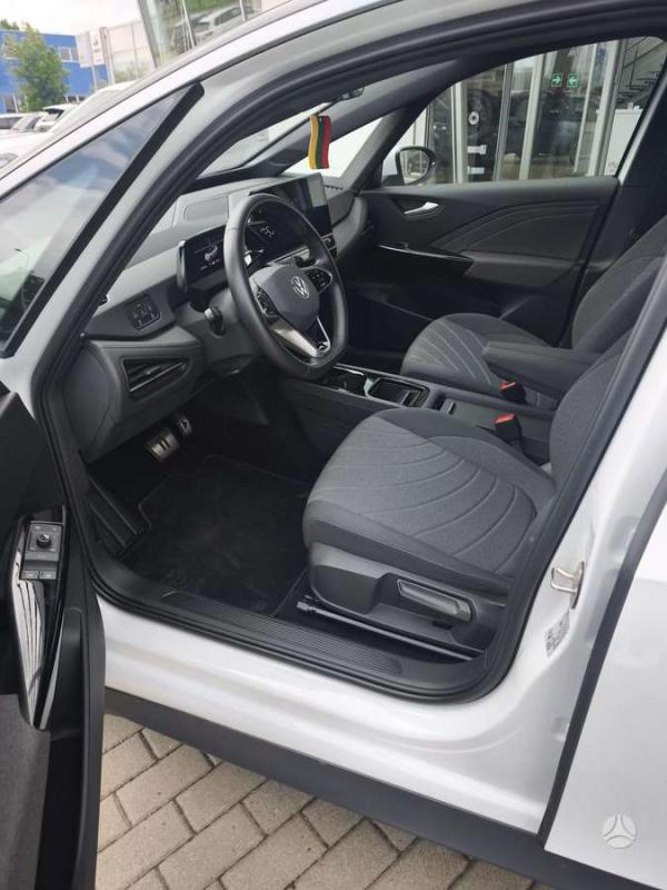 Balts Volkswagen ID.3 2024 Šauļi, ar dzinēja tilpumu 0.00 L un nobraukumu 10 tūkst. km par 25499 €, foto 6 vietnē AUTOMOTO.COM.LV
