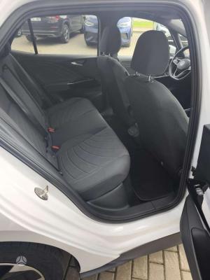 Balts Volkswagen ID.3 2024 Šauļi, ar dzinēja tilpumu 0.00 L un nobraukumu 10 tūkst. km par 25499 €, foto 11 vietnē AUTOMOTO.COM.LV