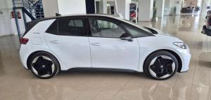 White Volkswagen ID.3 2025 in Siauliai, with an engine capacity of 0.00 L and mileage of 41 thousand km for 31900 €, photo 9 on AUTOMOTO.COM.LV