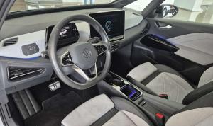 White Volkswagen ID.3 2025 in Siauliai, with an engine capacity of 0.00 L and mileage of 41 thousand km for 31900 €, photo 14 on AUTOMOTO.COM.LV