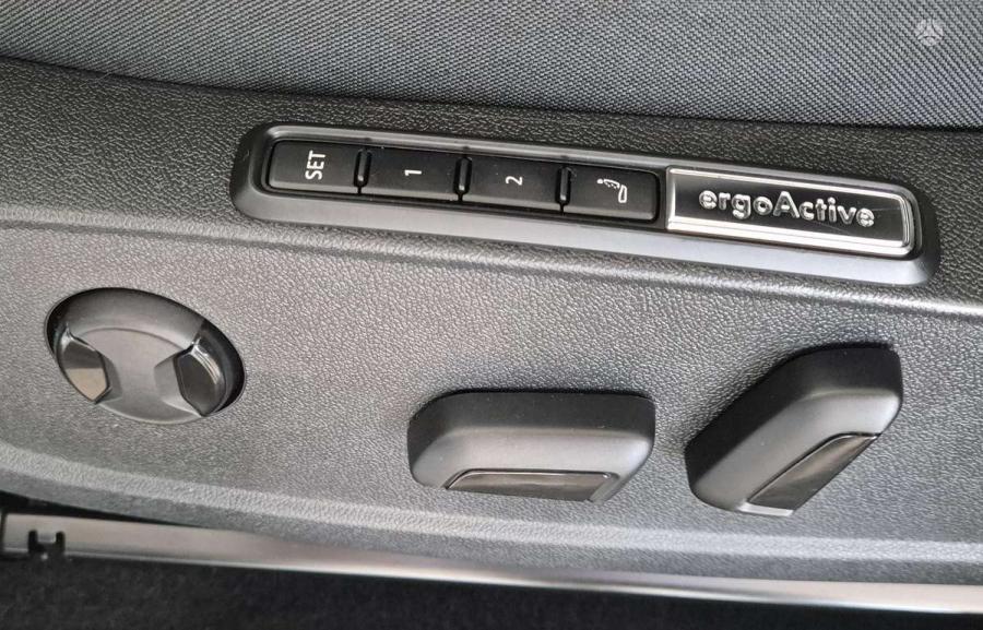 White Volkswagen ID.3 2025 in Siauliai, with an engine capacity of 0.00 L and mileage of 41 thousand km for 31900 €, photo 22 on AUTOMOTO.COM.LV