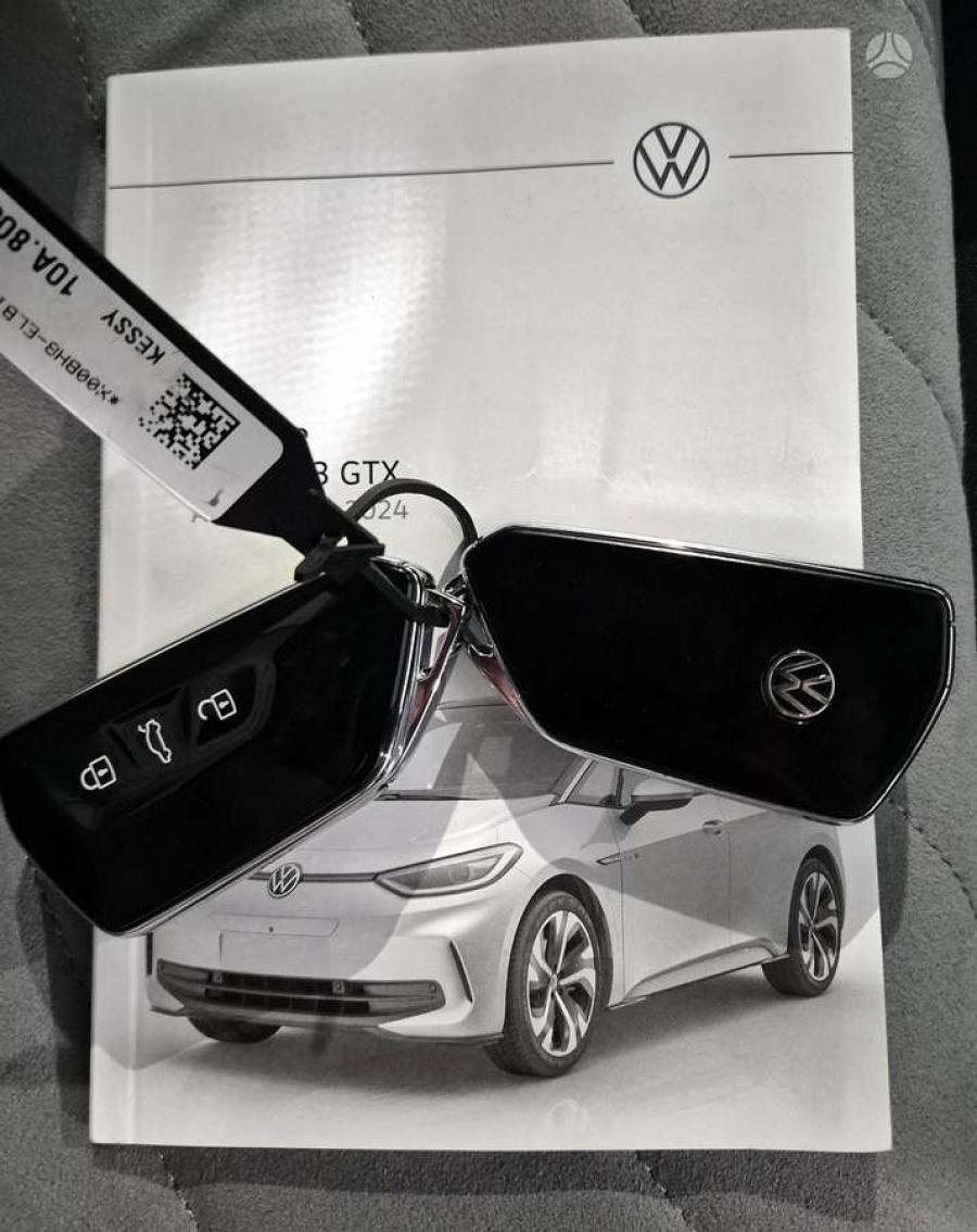 White Volkswagen ID.3 2025 in Siauliai, with an engine capacity of 0.00 L and mileage of 41 thousand km for 31900 €, photo 34 on AUTOMOTO.COM.LV