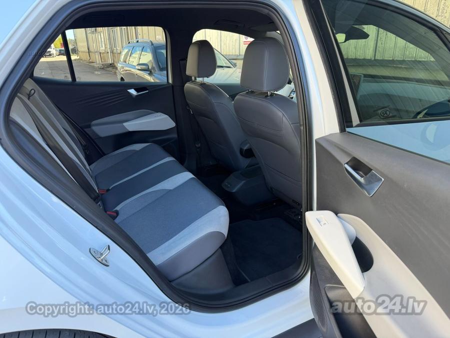 Balts Volkswagen ID.3 2020 Tallina, ar dzinēja tilpumu 0.00 L un nobraukumu 64 tūkst. km par 19990 €, foto 8 vietnē AUTOMOTO.COM.LV