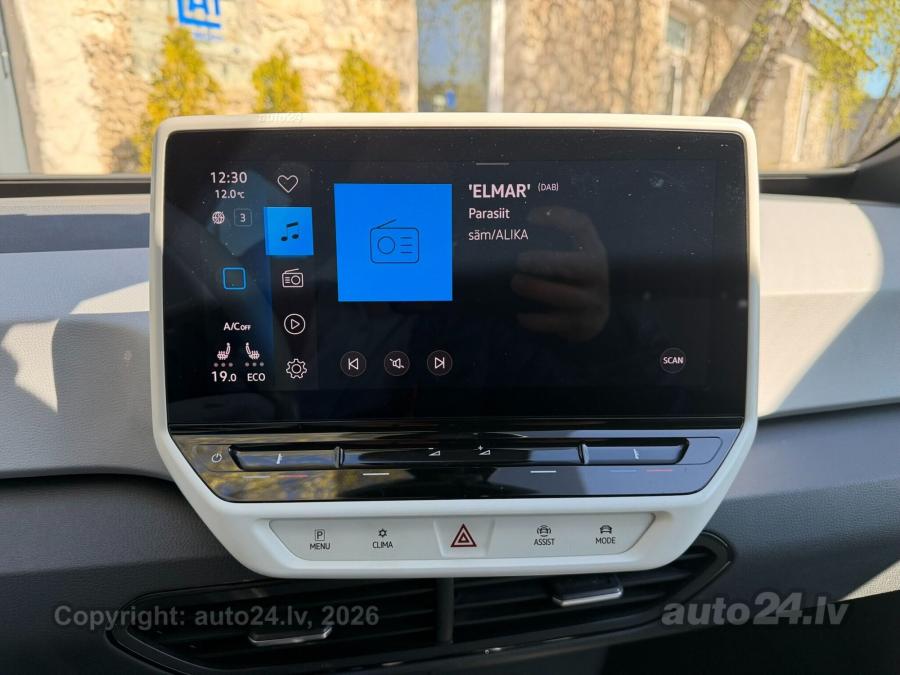 Balts Volkswagen ID.3 2020 Tallina, ar dzinēja tilpumu 0.00 L un nobraukumu 64 tūkst. km par 19990 €, foto 17 vietnē AUTOMOTO.COM.LV
