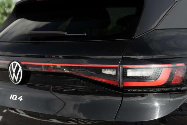 Melns Volkswagen ID.4 2021 Viļņa, ar dzinēja tilpumu 0.00 L un nobraukumu 124 tūkst. km par 20950 €, foto 6 vietnē AUTOMOTO.COM.LV