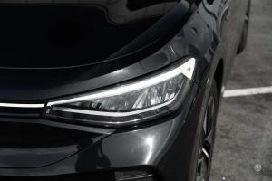 Black Volkswagen ID.4 2021 in Vilnius, with an engine capacity of 0.00 L and mileage of 124 thousand km for 20950 €, photo 11 on AUTOMOTO.COM.LV