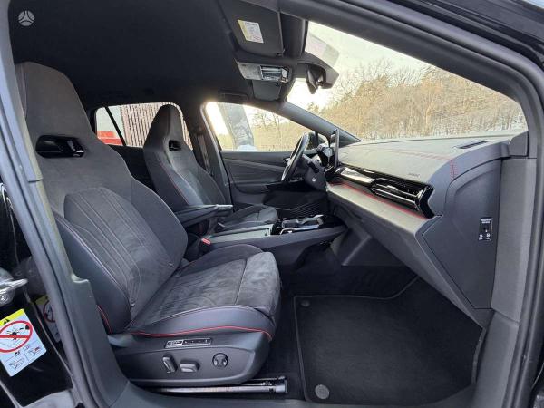 Melns Volkswagen ID.4 2022 Viļņa, ar dzinēja tilpumu 0.00 L un nobraukumu 118 tūkst. km par 26600 €, foto 11 vietnē AUTOMOTO.COM.LV