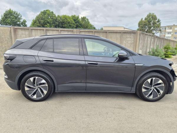 Melns Volkswagen ID.4 2022 Mažeikiai, ar dzinēja tilpumu 0.00 L un nobraukumu 84 tūkst. km par 15500 €, foto 5 vietnē AUTOMOTO.COM.LV