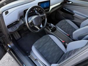 Black Volkswagen ID.4 2022 in Vilnius, with an engine capacity of 0.00 L and mileage of 65 thousand km for 26450 €, photo 13 on AUTOMOTO.COM.LV