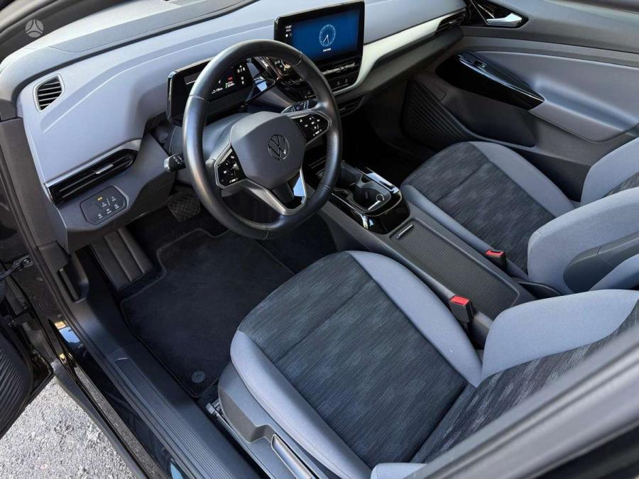 Black Volkswagen ID.4 2022 in Vilnius, with an engine capacity of 0.00 L and mileage of 65 thousand km for 26450 €, photo 13 on AUTOMOTO.COM.LV