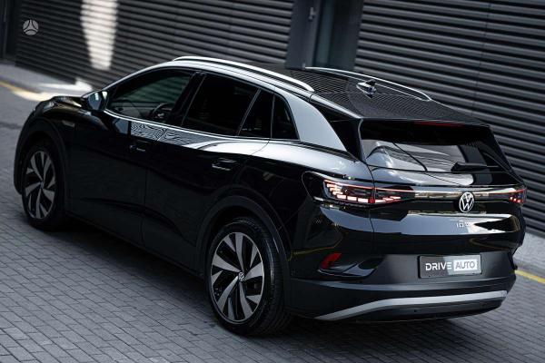 Melns Volkswagen ID.4 2022 Viļņa, ar dzinēja tilpumu 0.00 L un nobraukumu 134 tūkst. km par 25900 €, foto 2 vietnē AUTOMOTO.COM.LV
