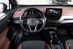 Black Volkswagen ID.4 2022 in Vilnius, with an engine capacity of 0.00 L and mileage of 134 thousand km for 25900 €, photo 10 on AUTOMOTO.COM.LV